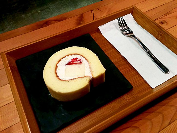 Modern Taiwanese Naidong Roll at English Bay | Hidden Gems Vancouver