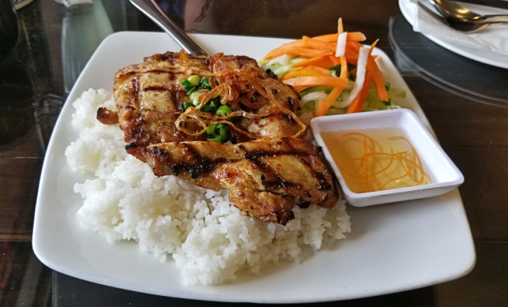 Juicy Lemongrass Chicken Broken Rice | Hidden Gems Vancouver