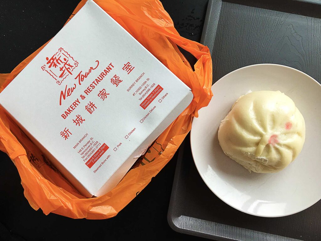 Bola Bola Bun from Iconic Chinatown Bakery | Hidden Gems Vancouver